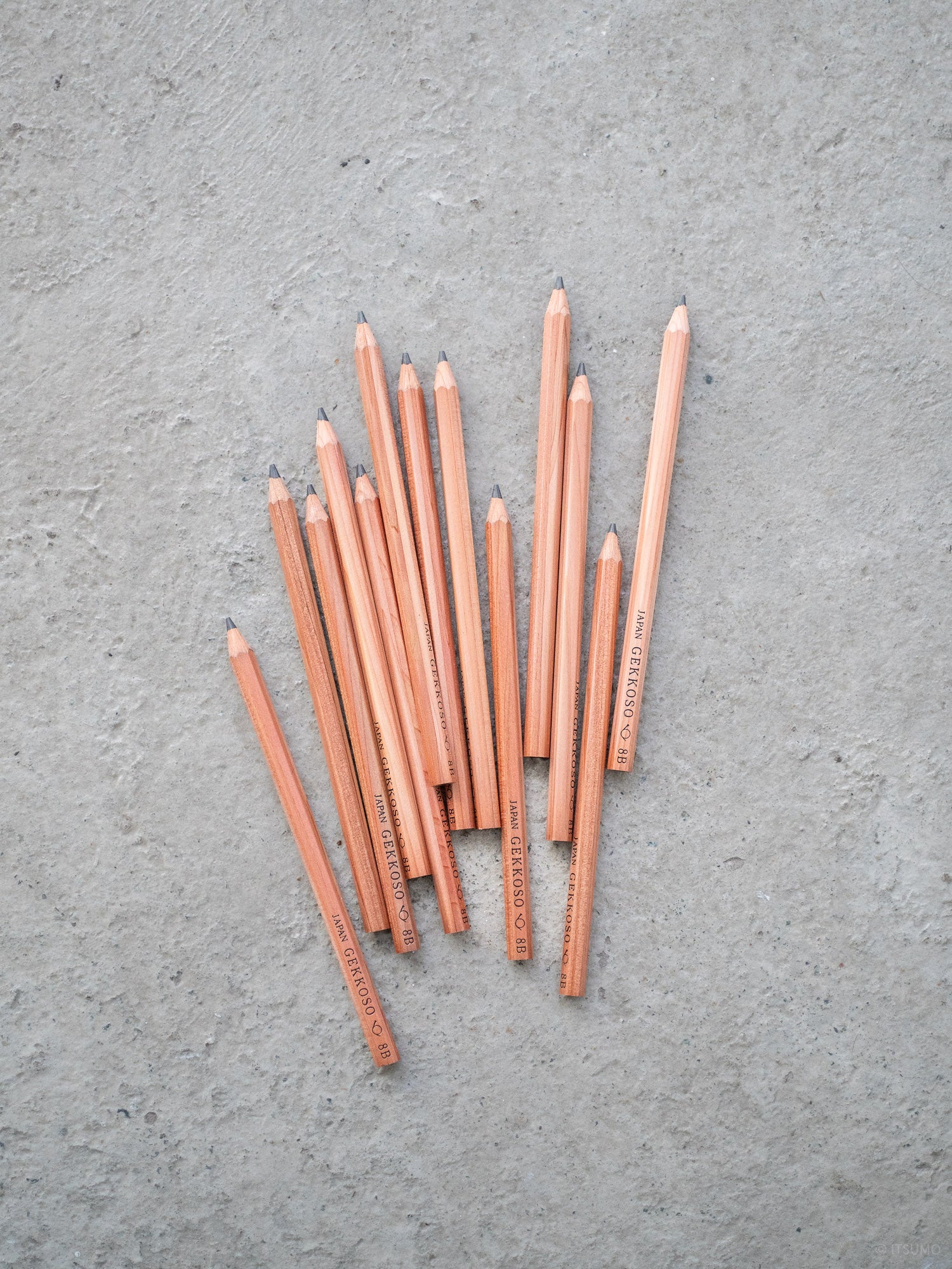 Gekkoso 8B Graphite Pencil